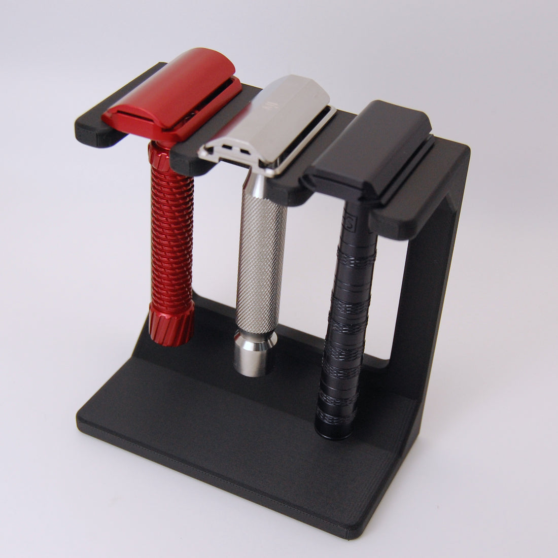 Razor (Rocket) Garden: Razor Display Stand – JRM Shaving Company